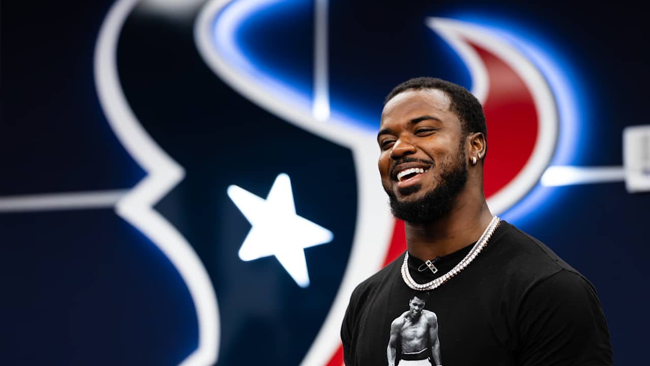 | Houston Texans announce Azeez Al-Shaair as Walter Payton NFL Man of ...