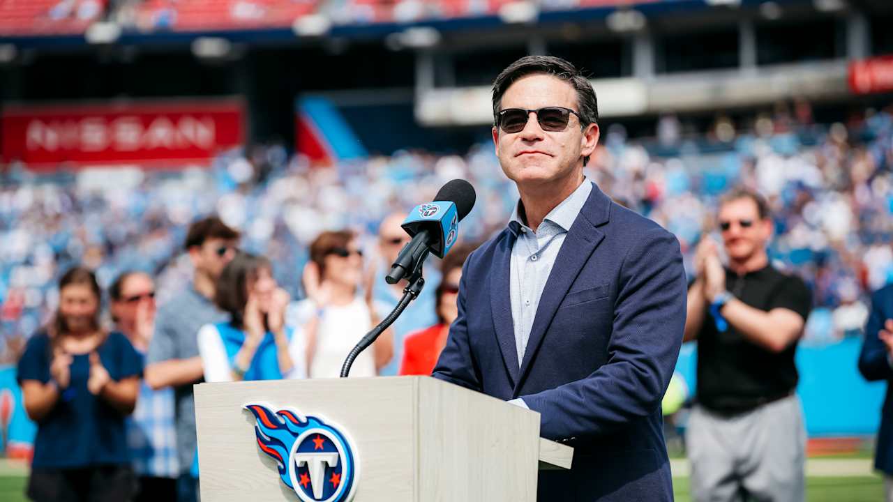 Mike Keith Inducted Into Ring of Honor