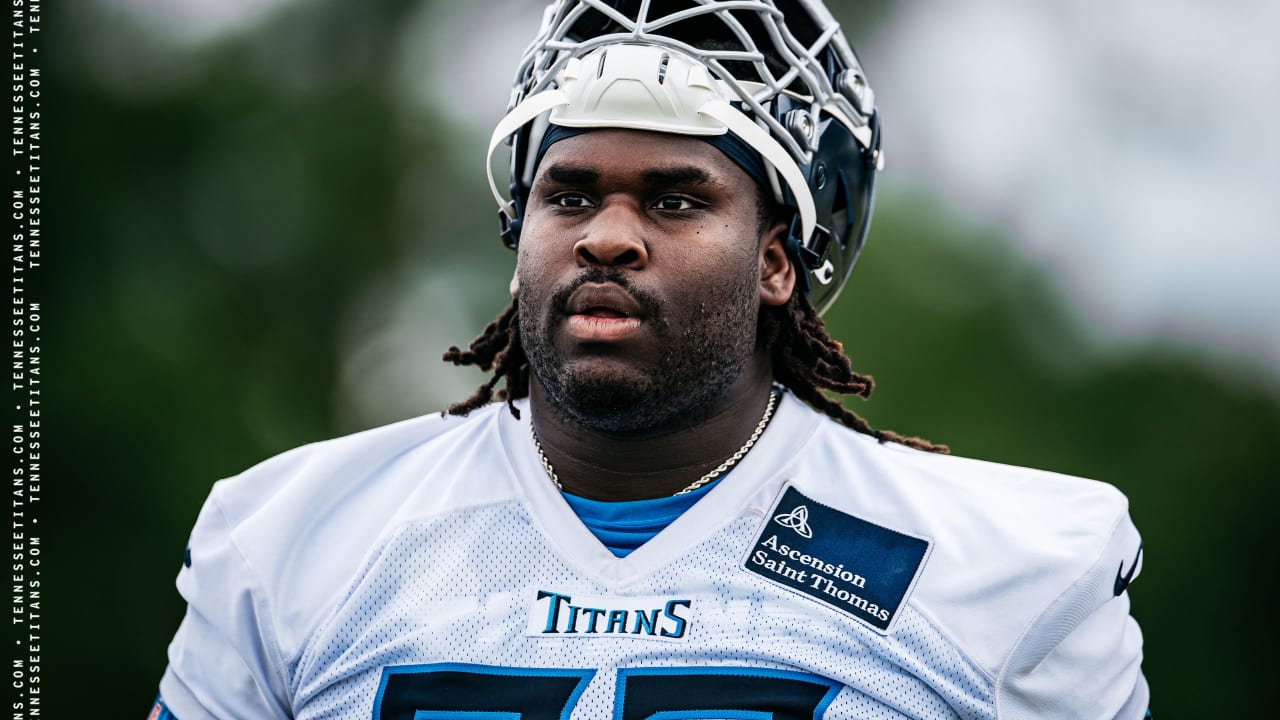 Titans Sign Second-Round Pick T’Vondre Sweat