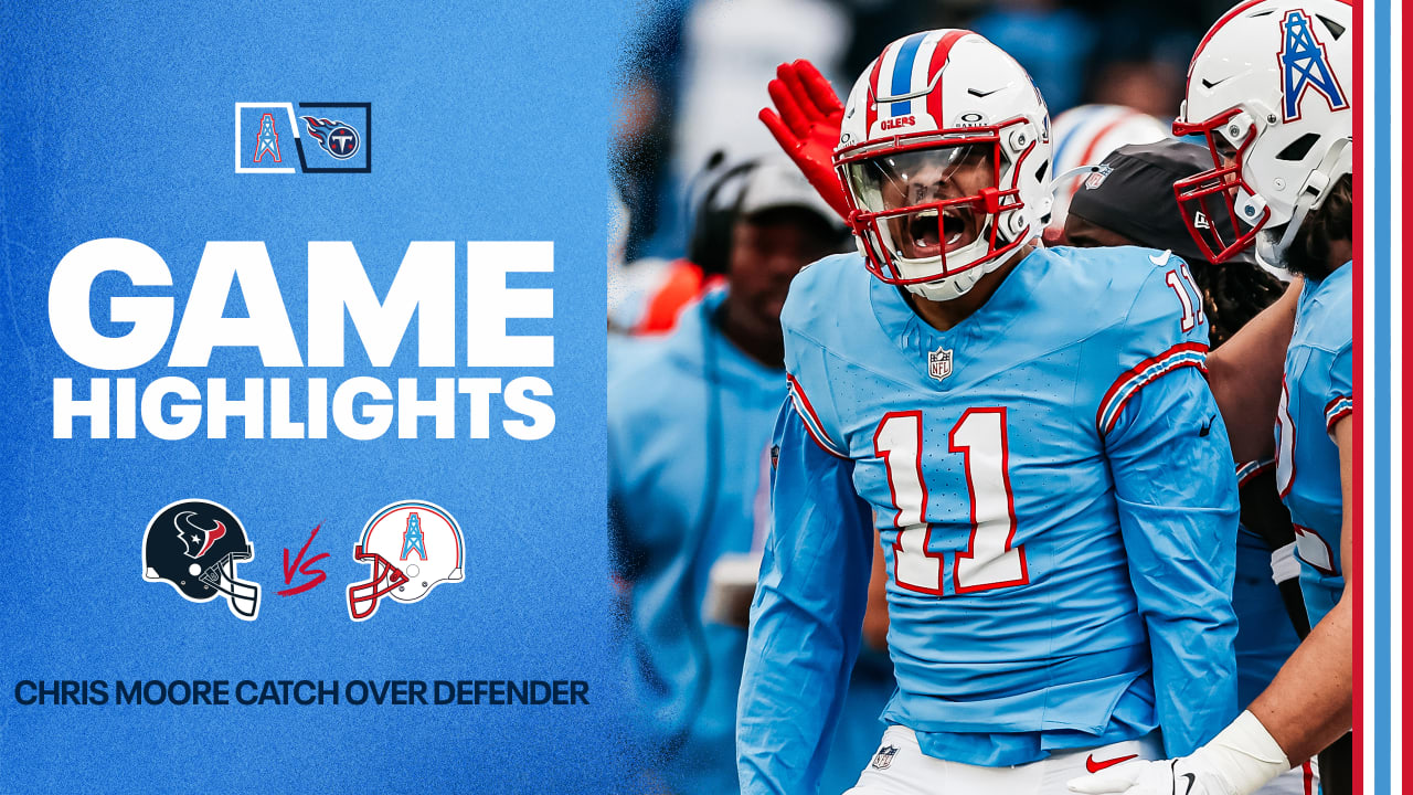 Chris Moore MOSSES Desmond King for big 23-yard connection on third ...
