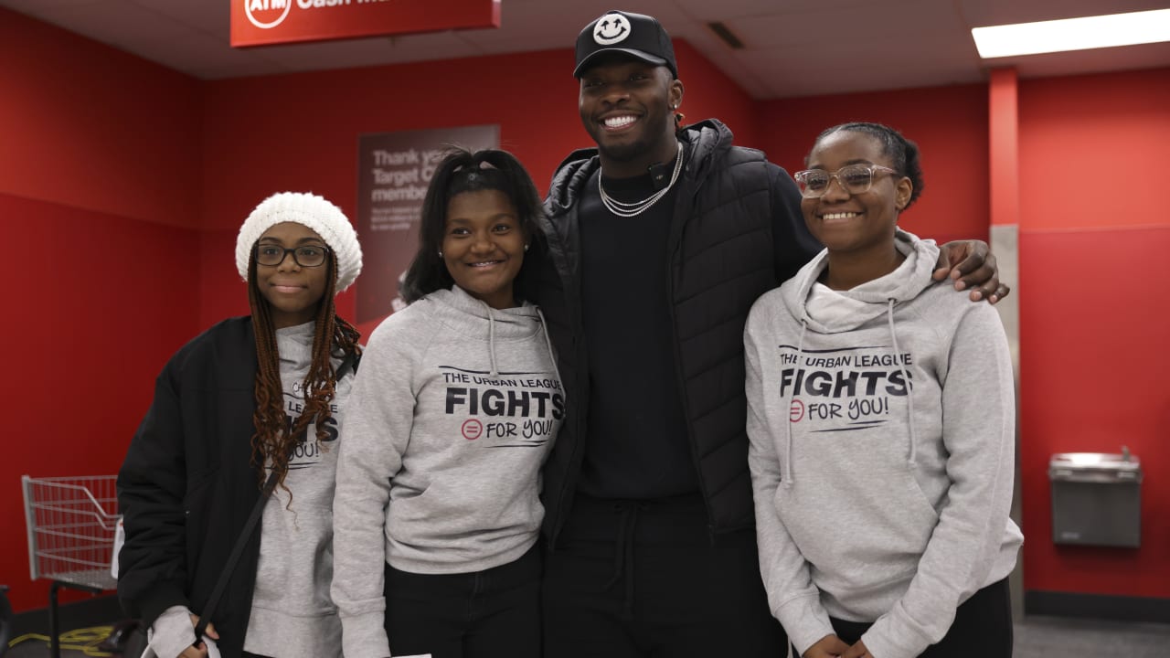 PHOTOS: 2023 Giving back at the holidays