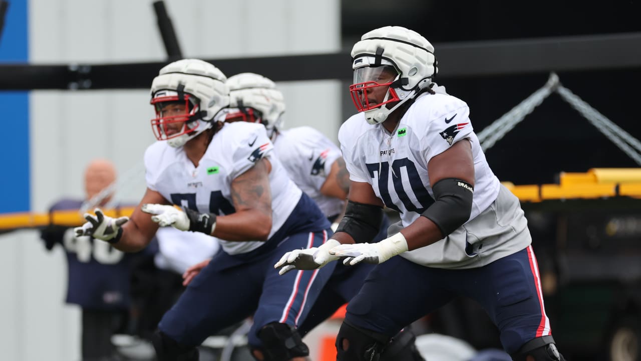 Trench Report: Six Observations From Day One in Pads for the Patriots ...