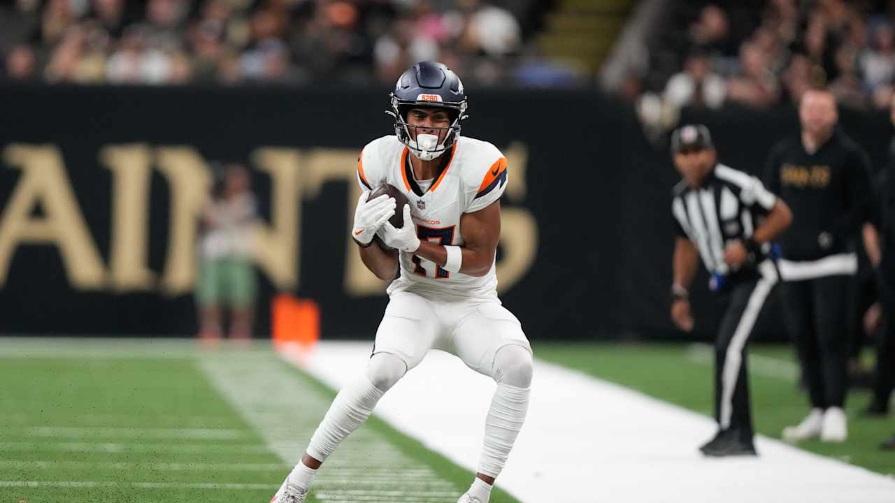 Devaughn Vele joins the New Orleans Saints | Meet the Team Photos