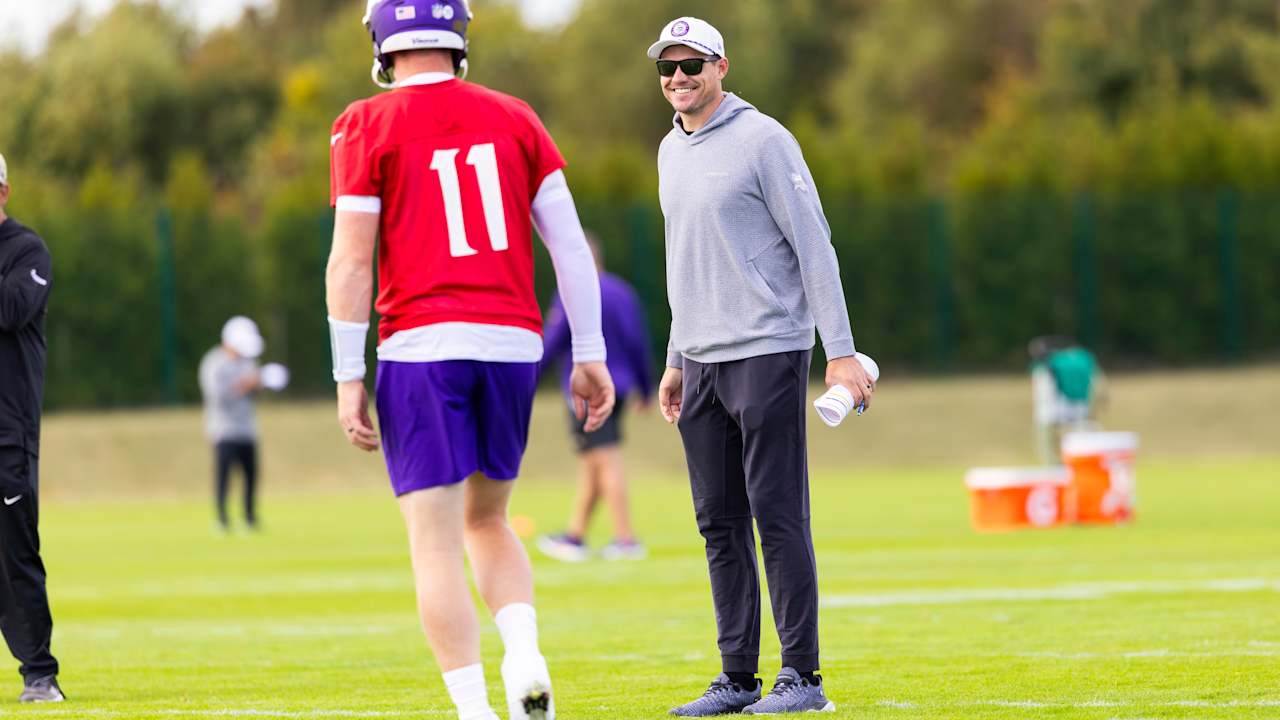 Kevin O’Connell’s Thoughts on Historic Trip, Respect for Tomlin, Wentz ...