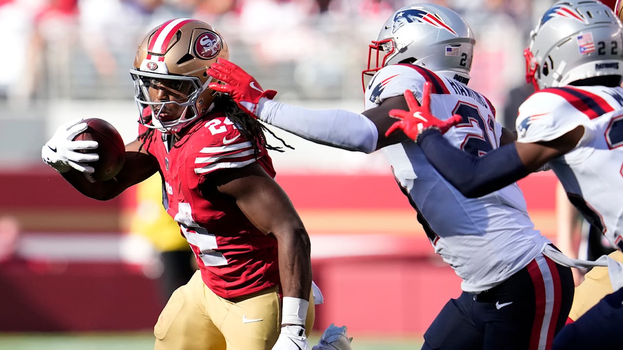 Photos: Running Back Jordan Mason