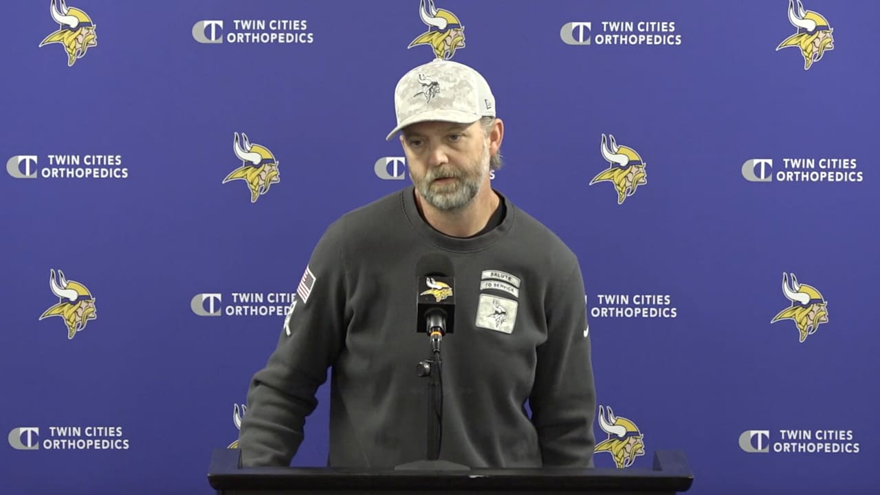 Wes Phillips on Offensive Line & Pass Protection, J.J. McCarthy's Play ...