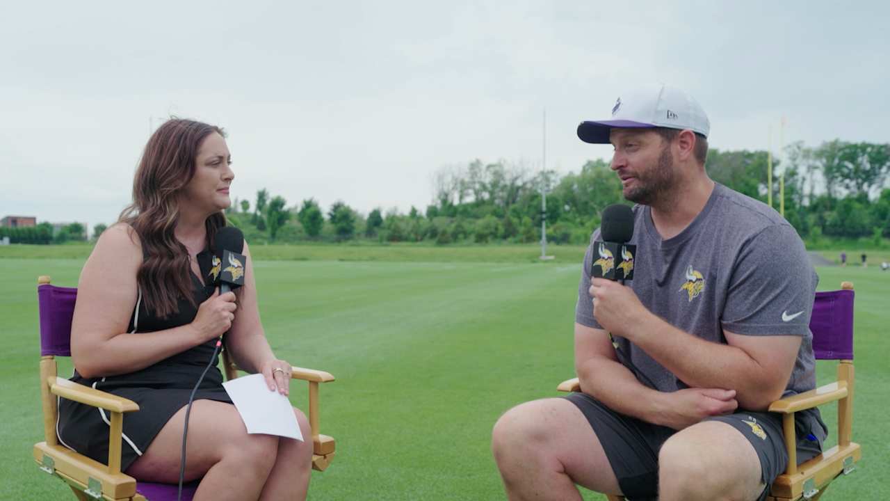 Keith Carter on Learning the Offensive Line, Building Team Chemistry ...