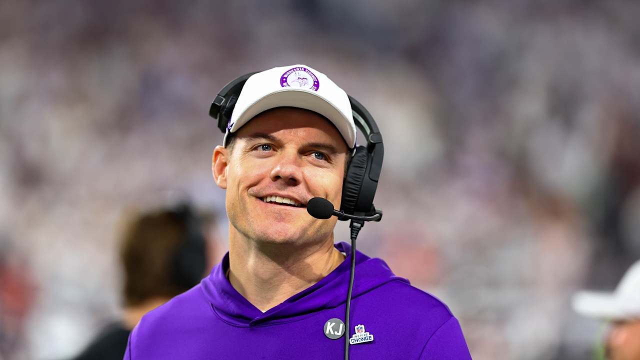 Kevin O’Connell Leads Votes for Coach of the Year in NFL Survey