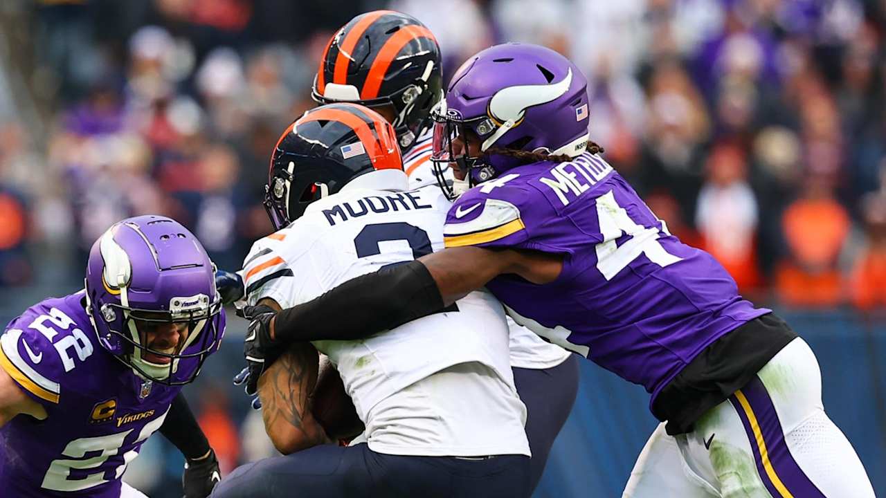 Between The Lines: Vikings 30, Bears 27