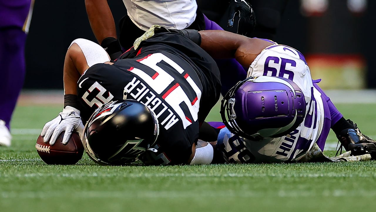 Hunter and Hicks Engulf Allgeier