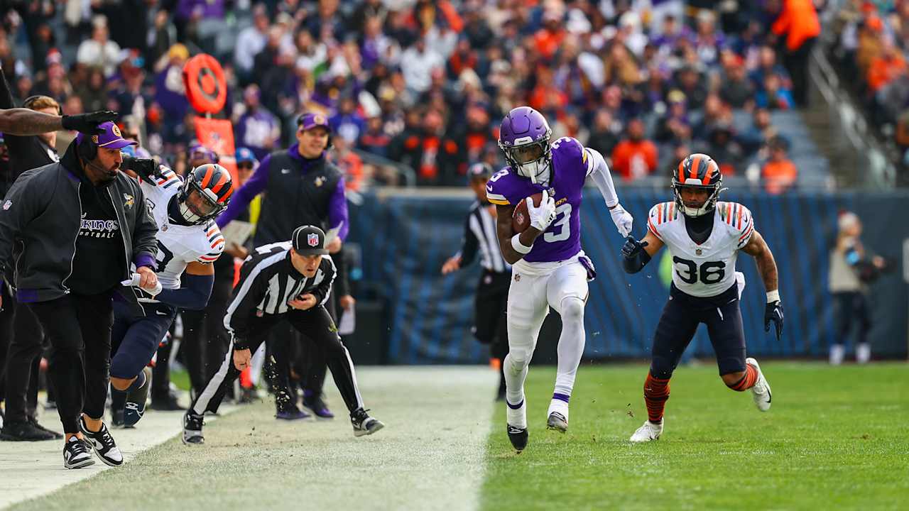 Frame-by-Frame: Jordan Addison's 69-Yard Play at Bears