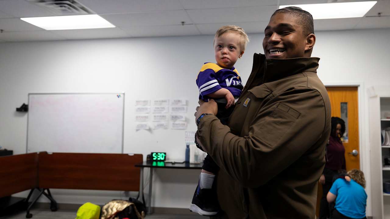 Walter Rouse Honors Aunt Through Empathy at GiGi’s Playhouse