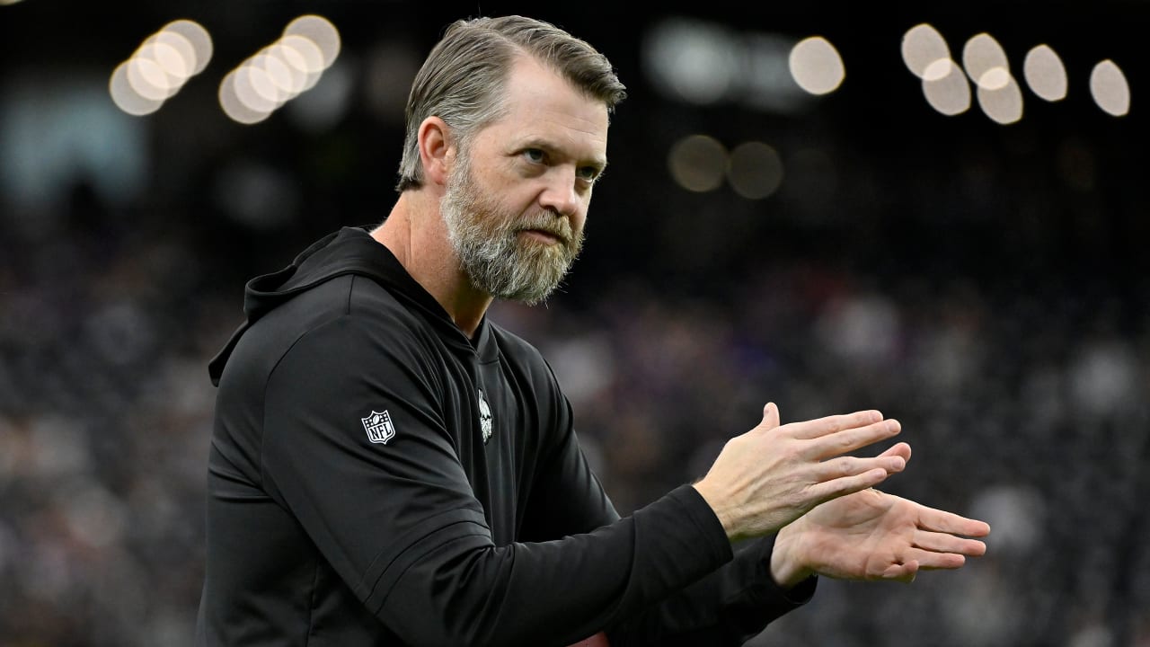 Wes Phillips’ Wit Helps Explain Whys of Vikings Offense