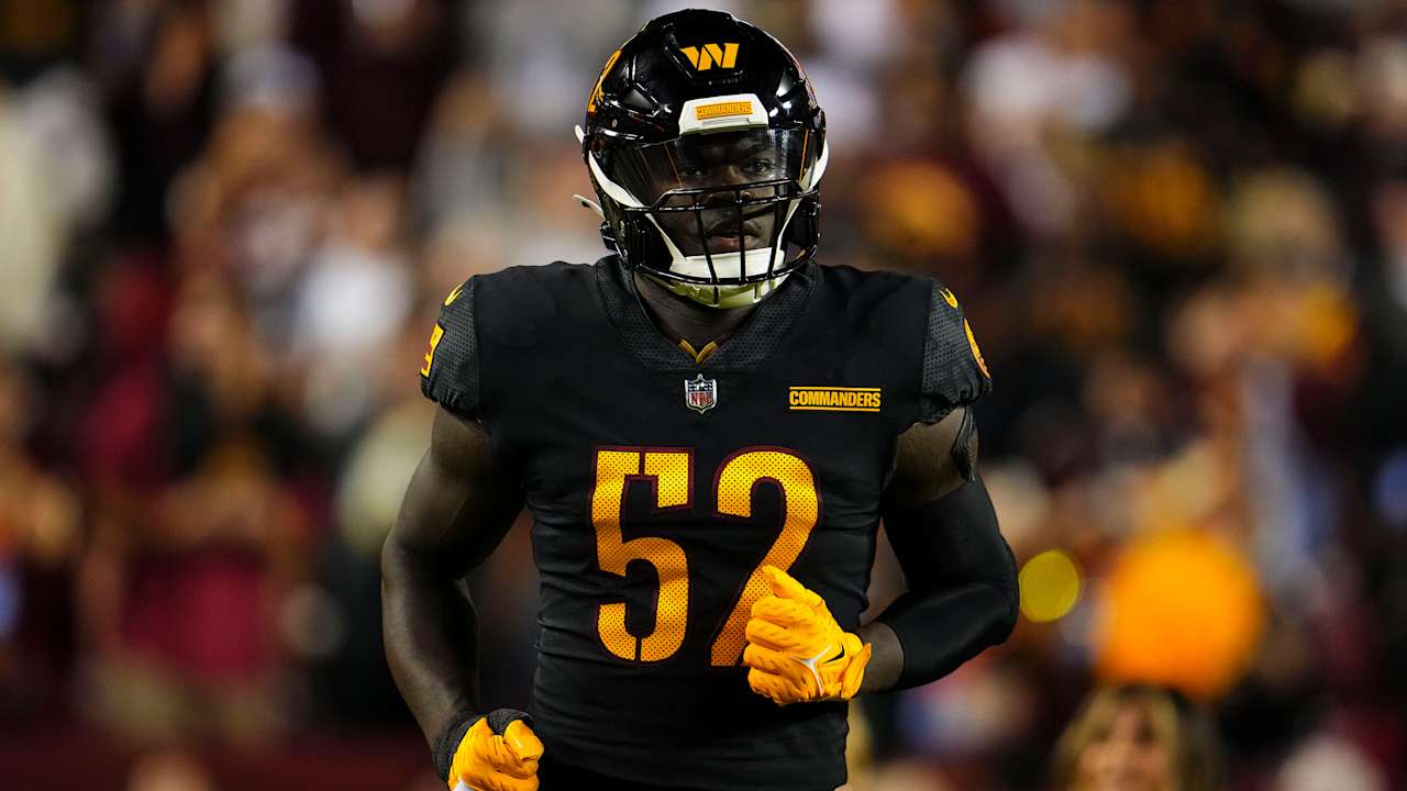 Vikings Place Ivan Pace on IR; Sign Former Commanders LB Jamin Davis