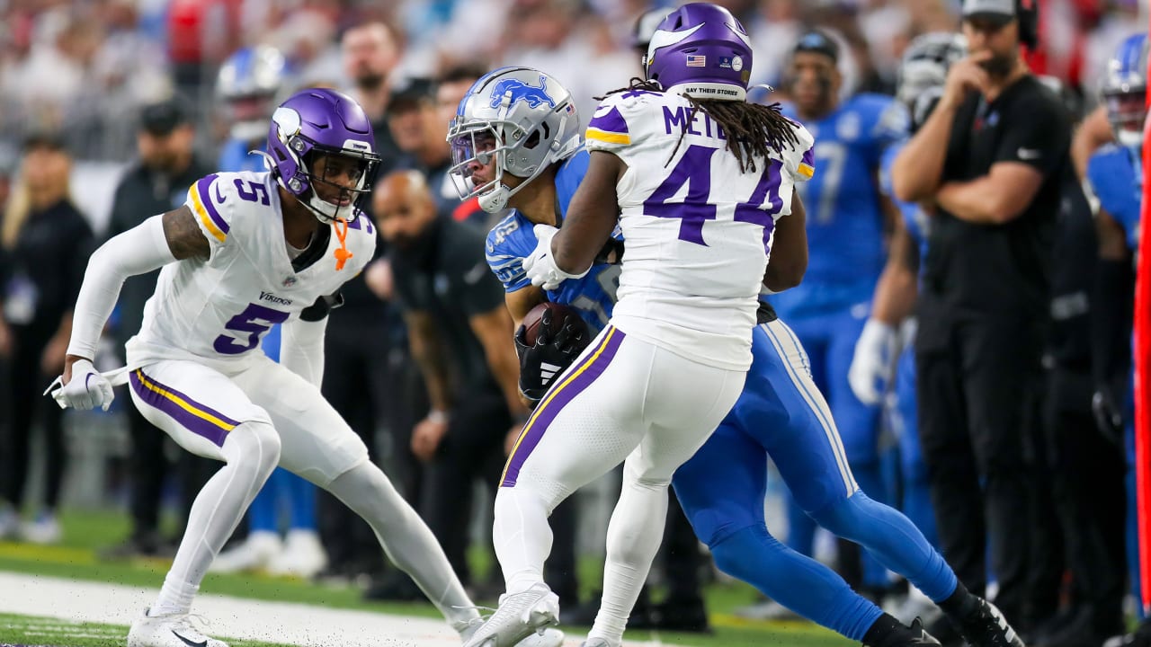 Late Stop by Vikings Defense Not Enough Against Lions