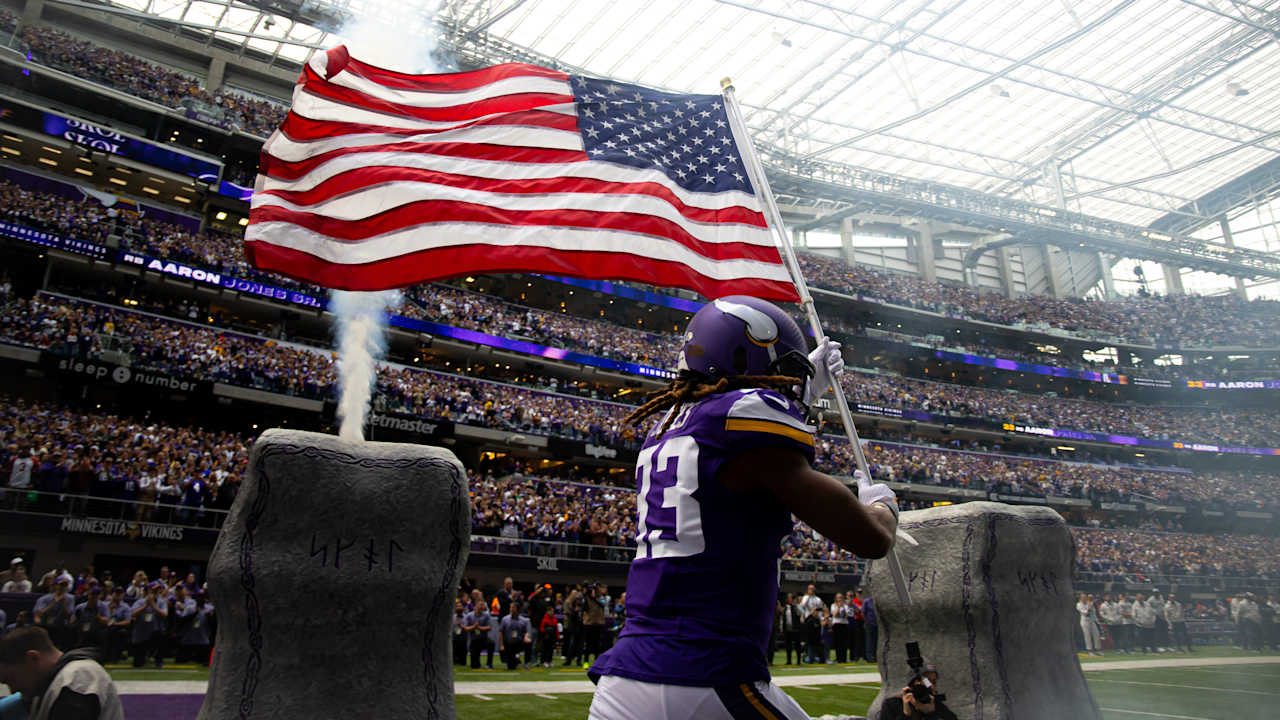 Aaron Jones, Sr., Announced as Finalist for NFL Salute to Service Award