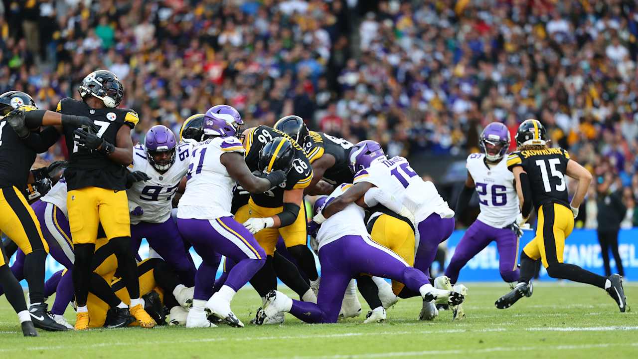 Vikings vs. Steelers Game Observations: Vigorous Comeback Try Falls Shy; Injuries Mount