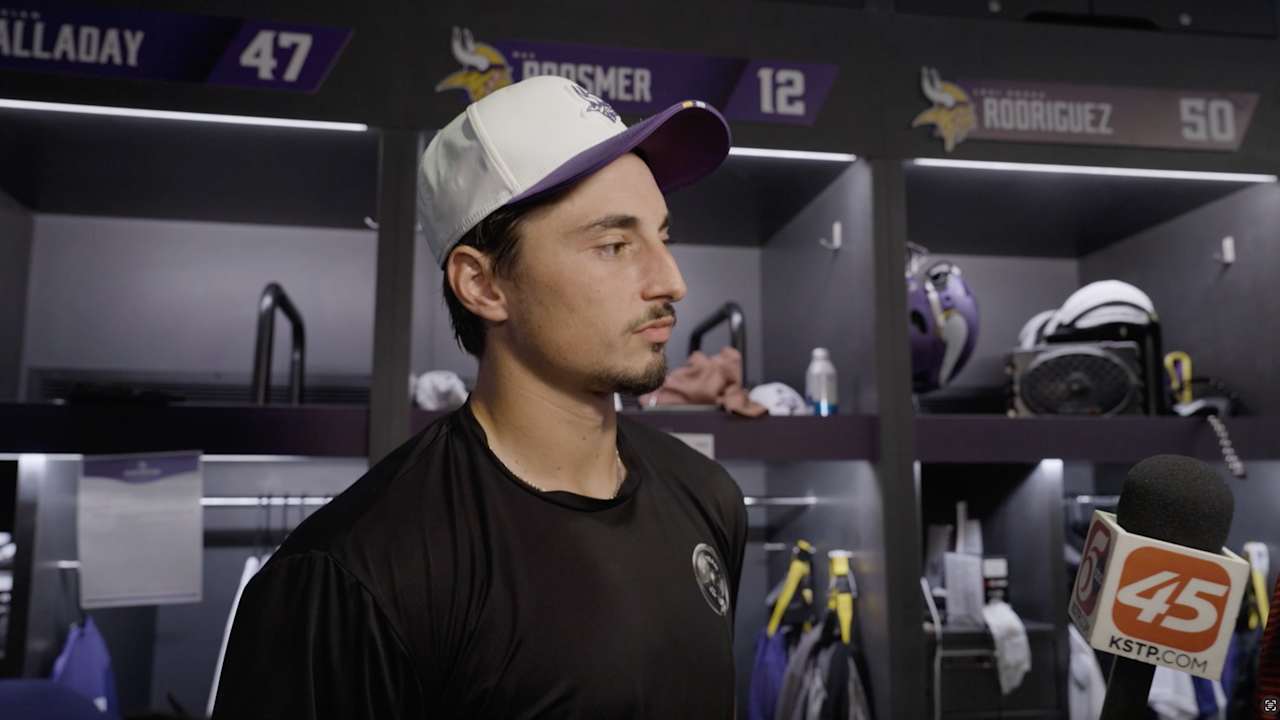 Max Brosmer Talks His Mindset and Preparation as Backup Quarterback ...