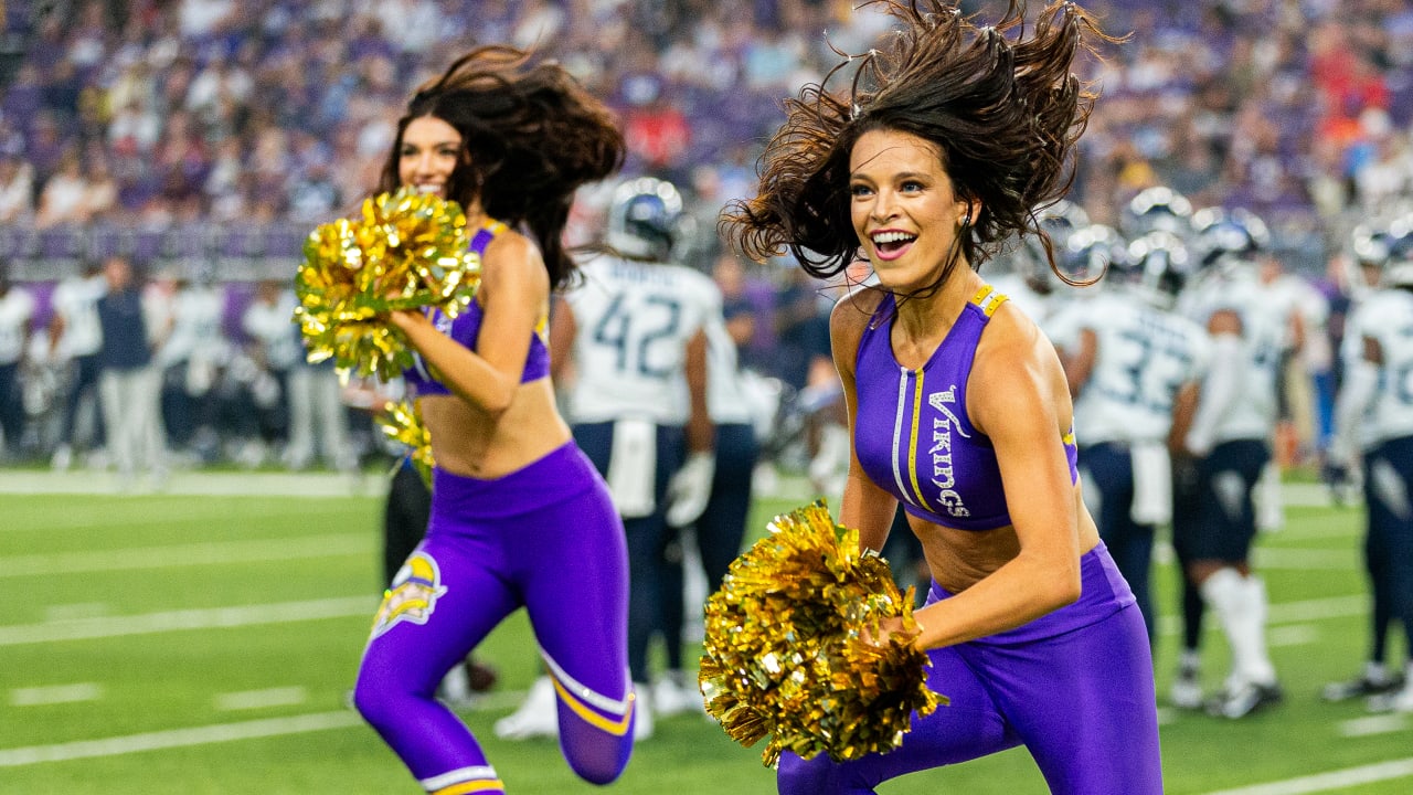 Minnesota Vikings Cheerleaders Gameday Photos - Preseason2 - vs ...