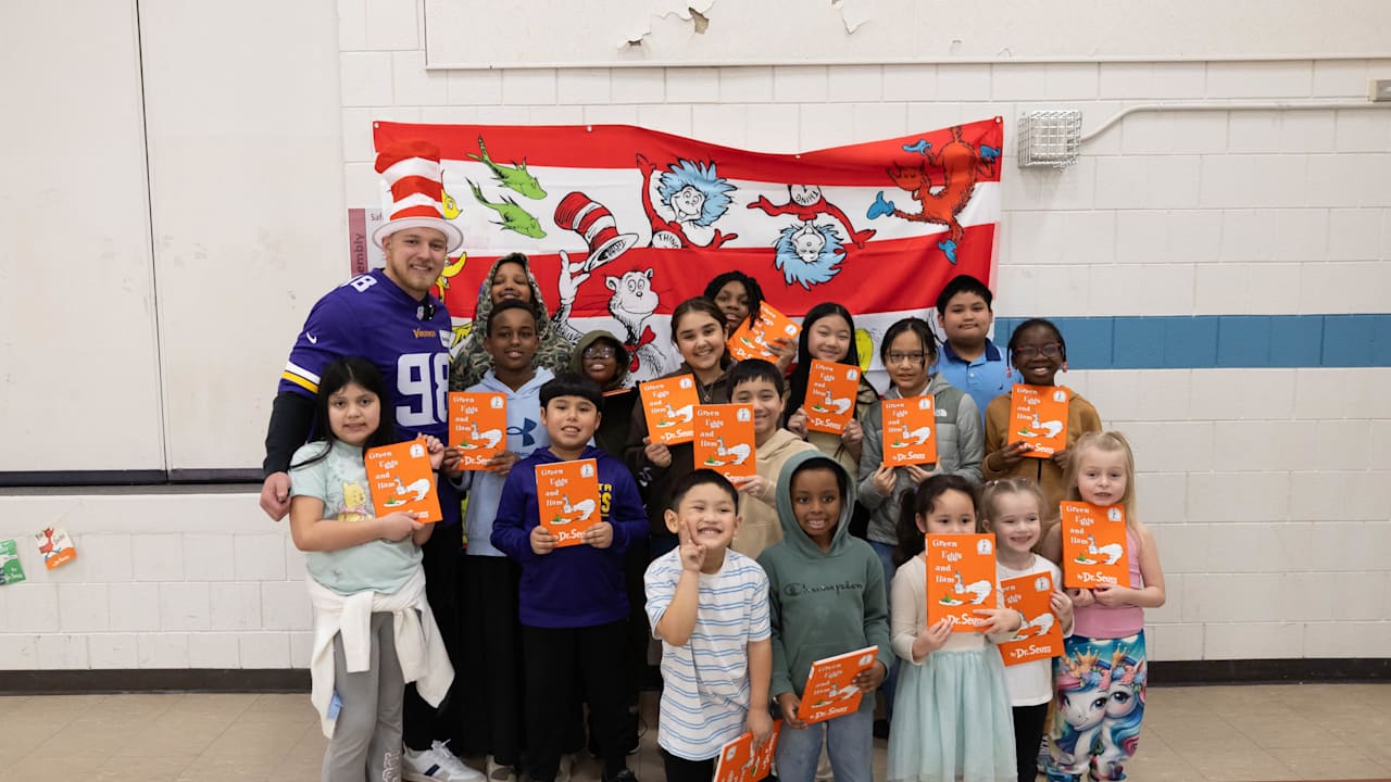 Bo Richter Helps Local Students Tackle Reading