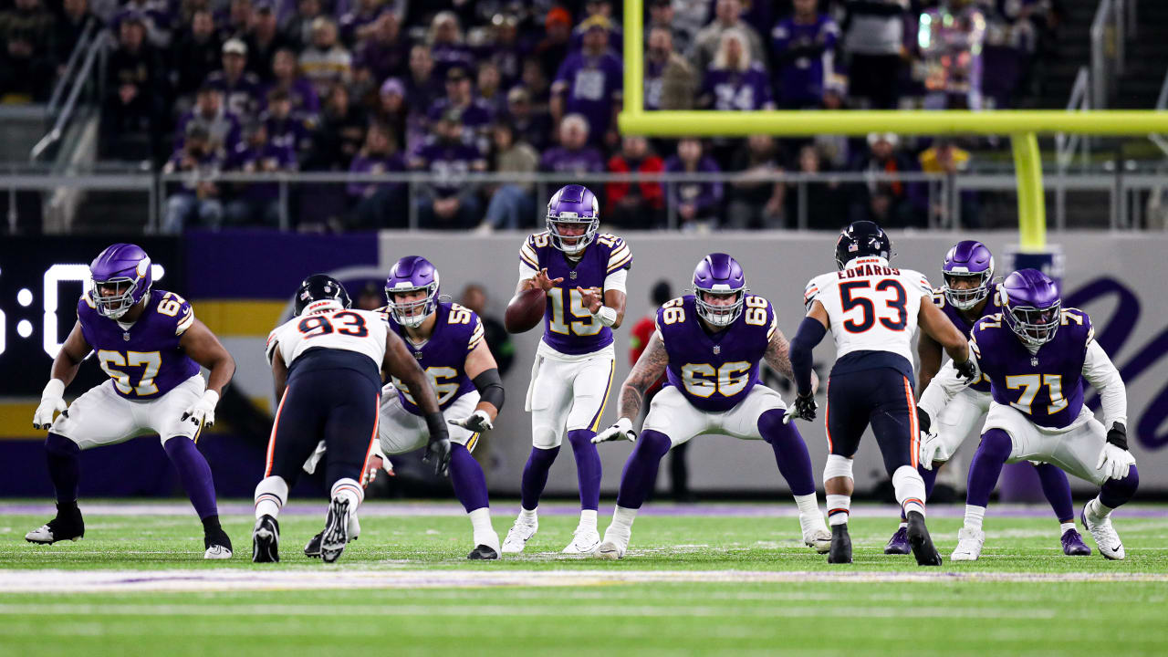 Vikings Offense Took Lead but Didn’t Put Bears Away