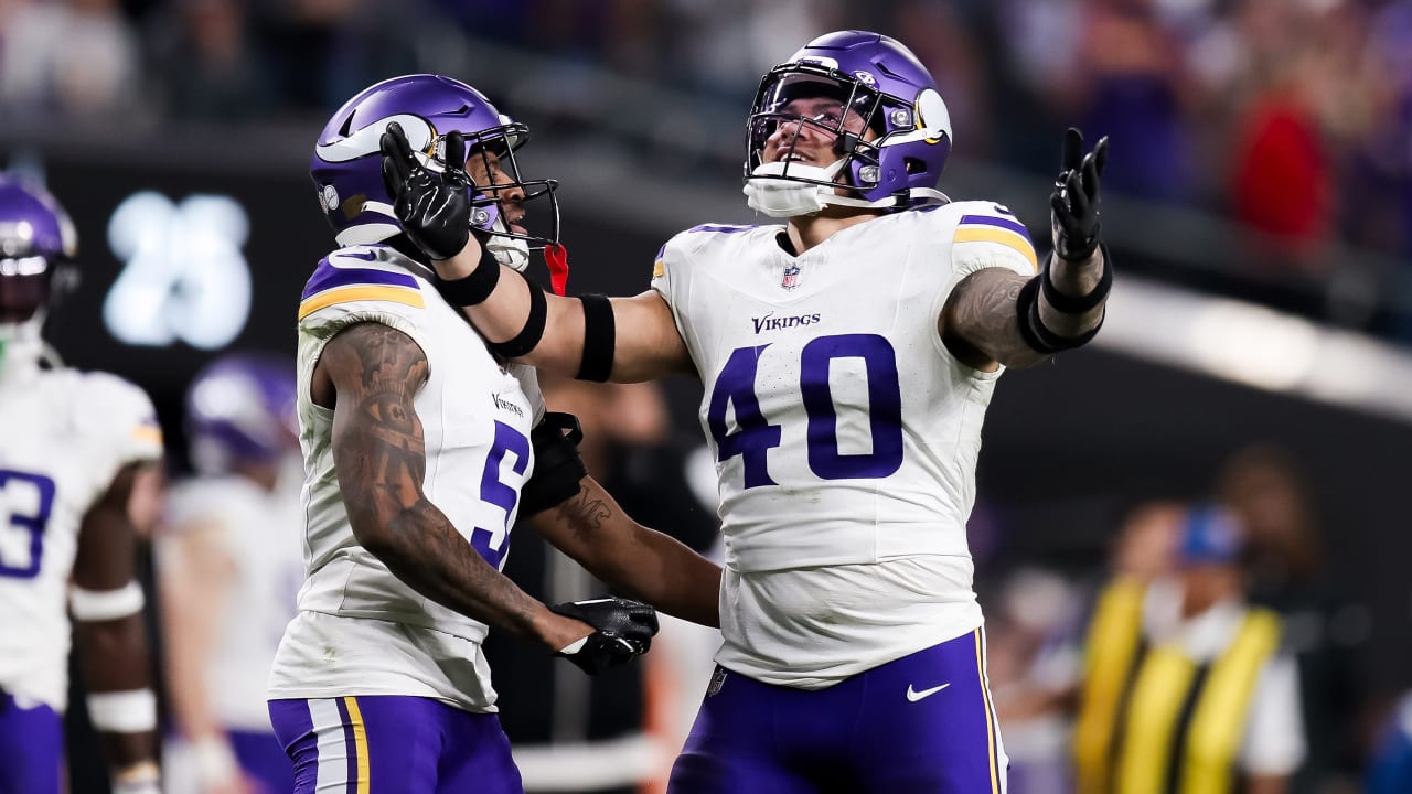 Between The Lines: Vikings 3, Raiders 0