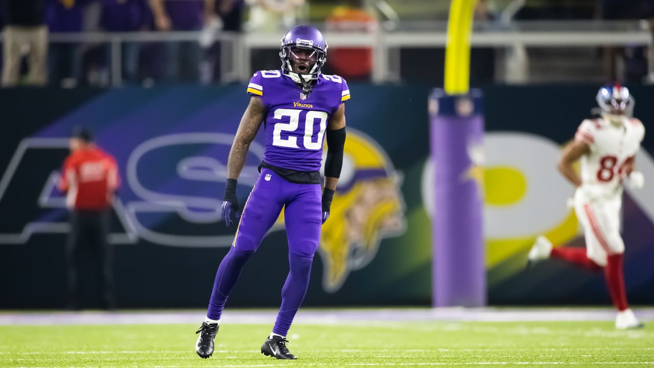 Duke Shelley Feels ‘Back Home’ Despite Returning to New Vikings Scheme