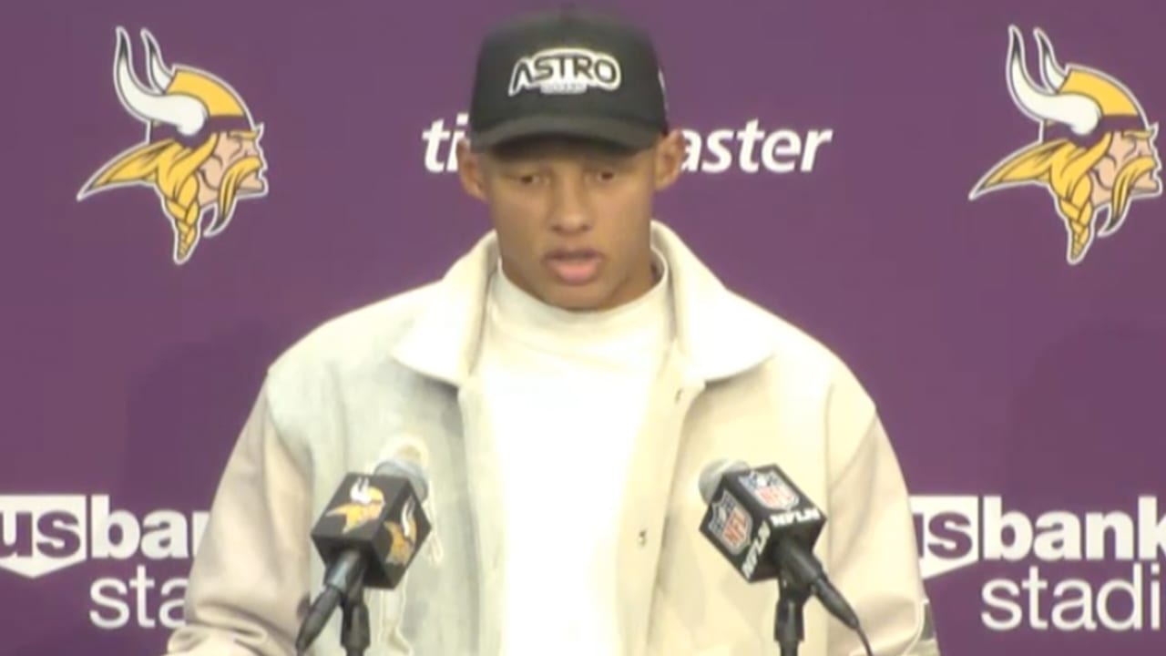 Dobbs: I Know I Can Play Better Football Than I Did Tonight