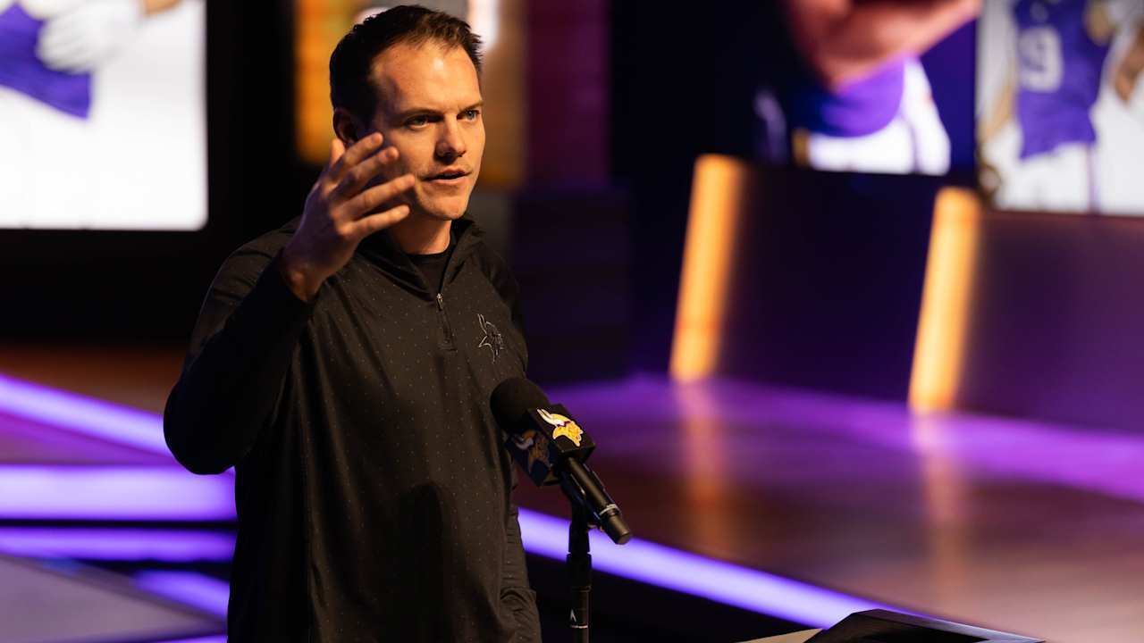 Kevin O’Connell Talks Vikings Quarterbacks, Jonathan Greenard ...