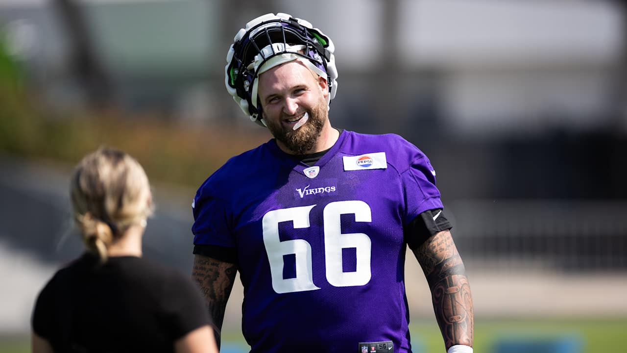Vikings Activate Dalton Risner During Roster Moves