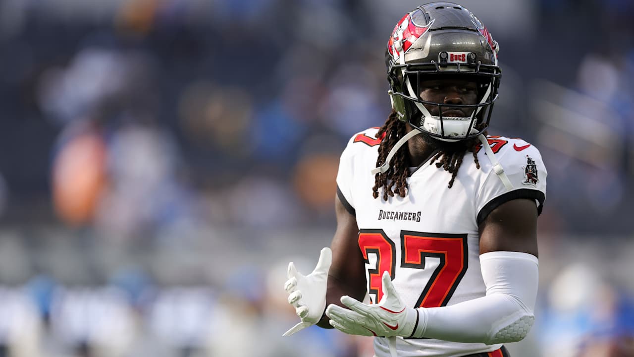 Photos: Defensive Back Tavierre Thomas