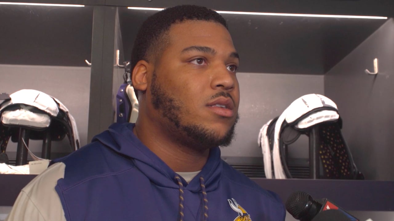 Darrisaw: We Have Tremendous Confidence In Dobbs and Know What He Can ...