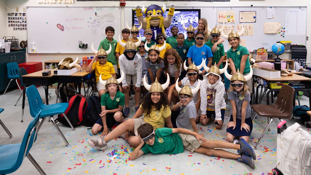 Viktor the Viking Makes Surprise Visit to 3rd Grade Class