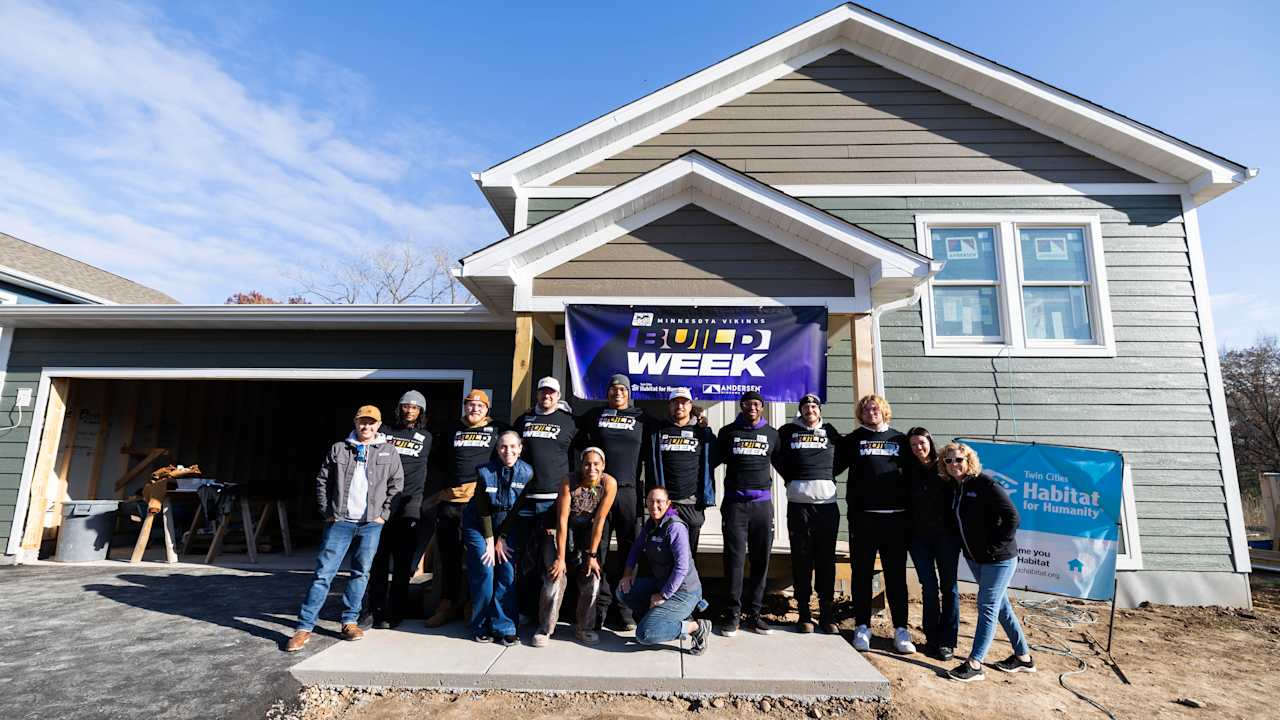 Vikings, Andersen Windows & Doors Team Up on Habitat for Humanity Build ...