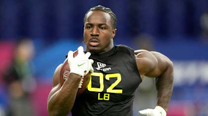 Russell Wilson Combine Bench Press