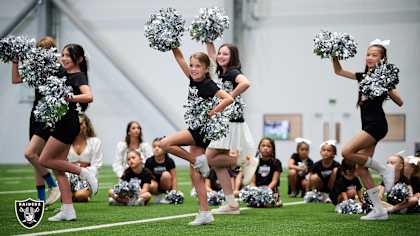 Cheerleaders Wallpaper Raiders Background